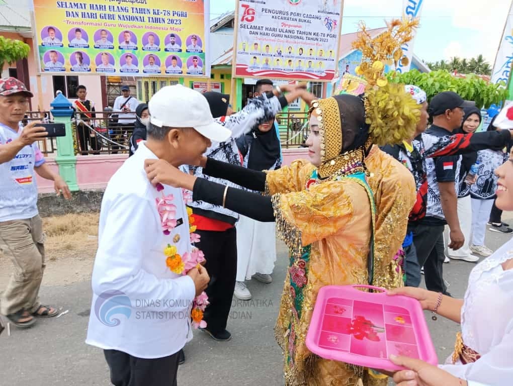 Porseni PGRI Memperingati HGN ke-79 di Pusatkan di Unone-Bukal - Suarautara.com